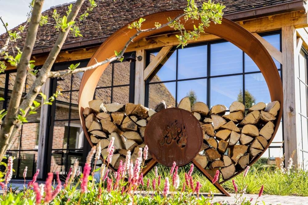 Round wood storage | Semperfi